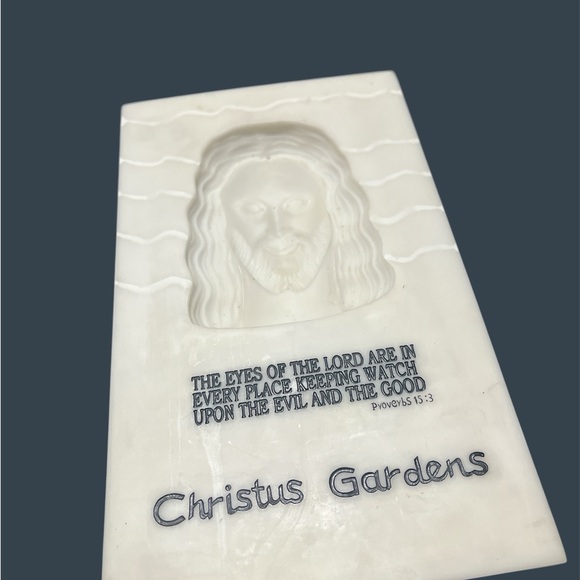 Christus Gardens | Accents | Vintage Bas Relief Negative Space Jesus ...